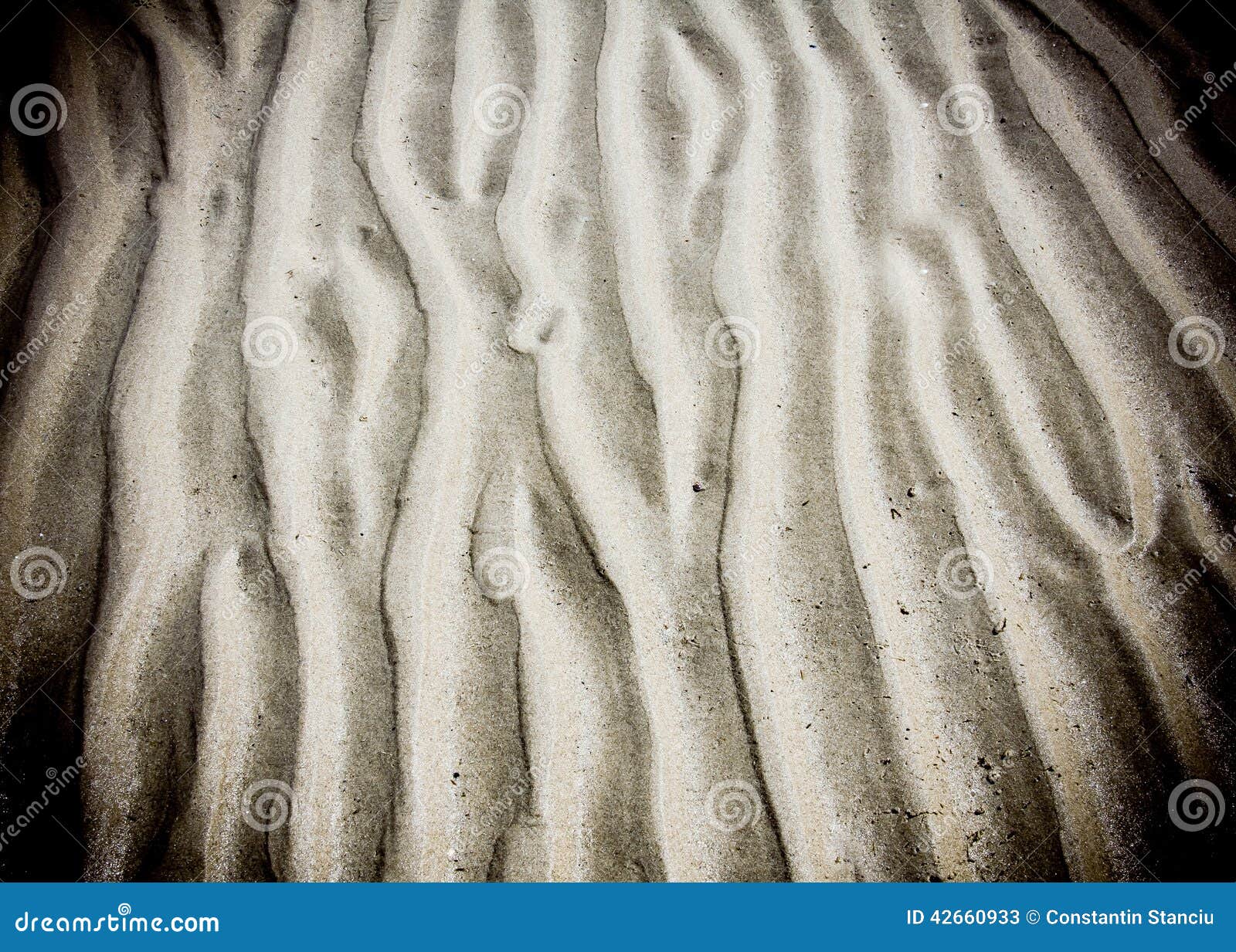 Wave Line Pattern in Beach Sand Stock Image - Image of water, ocean ...