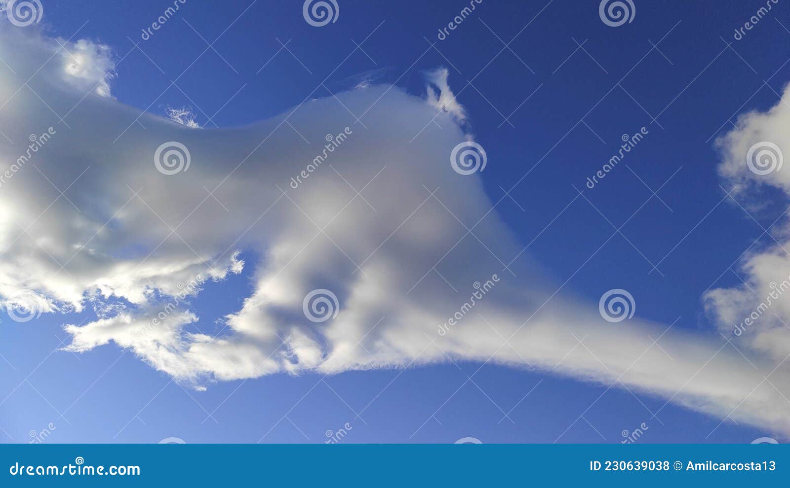 Wave shape of thick clouds stock photo. Image of reflection - 230639038