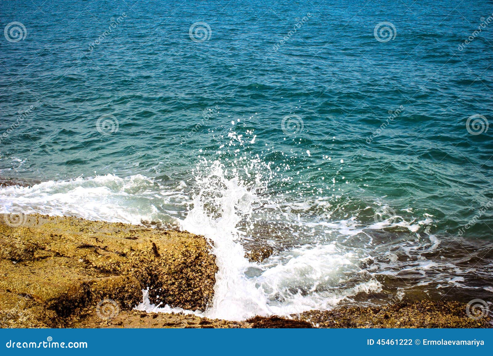 Wave Splash in the Sea at Rock Stock Photo - Image of rock, stone: 45461222