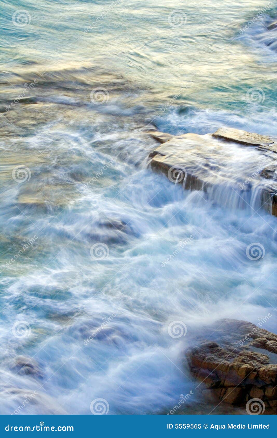 Wave washing on rocks stock image. Image of pure, cleansing - 5559565