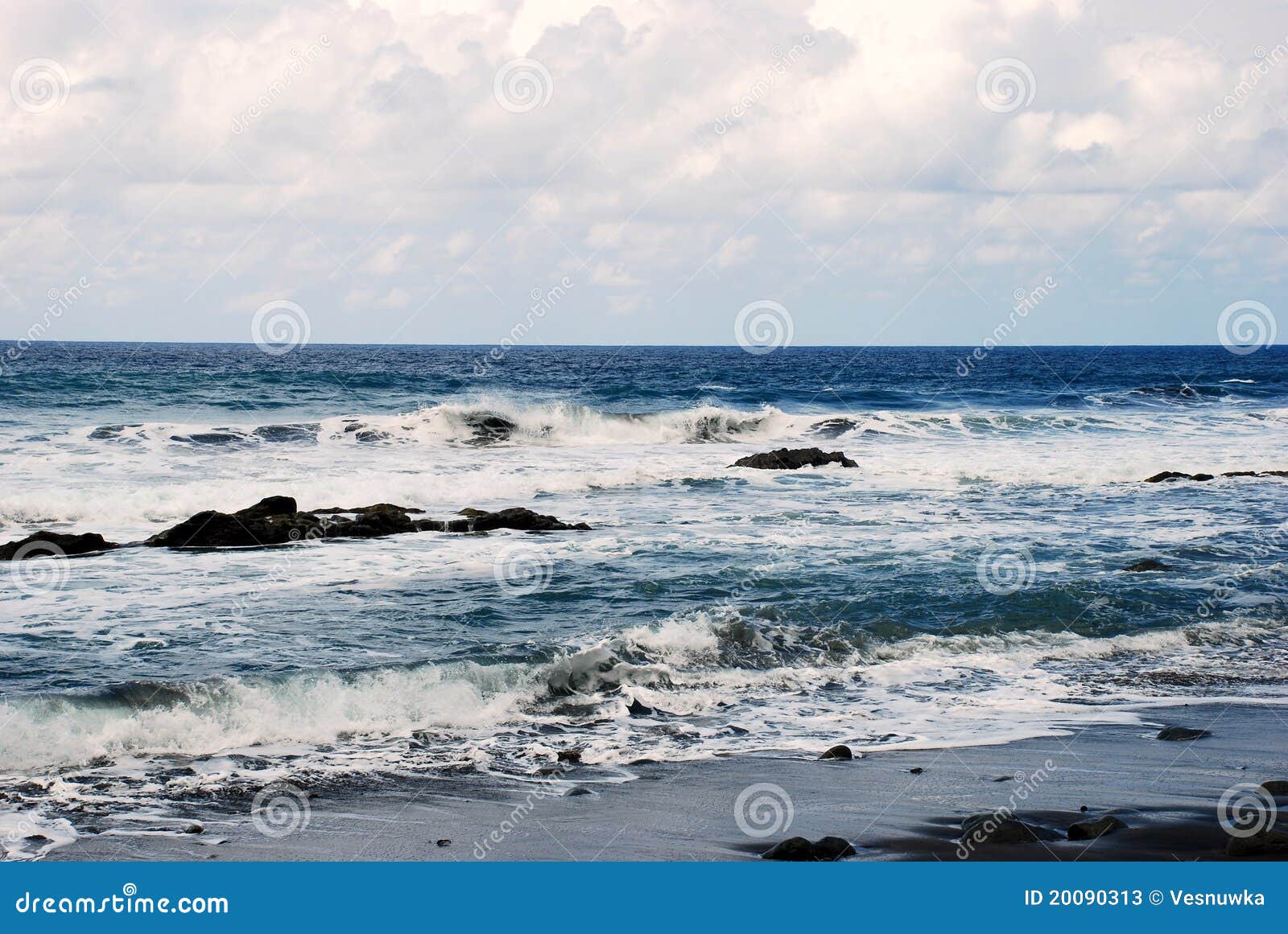 Waves in Atlantic ocean stock image. Image of scenery - 20090313