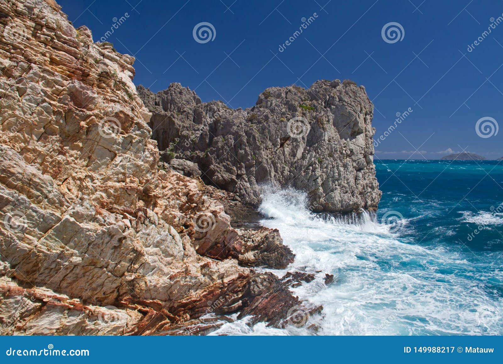 Waves breaking on cliffs stock image. Image of erosion - 149988217