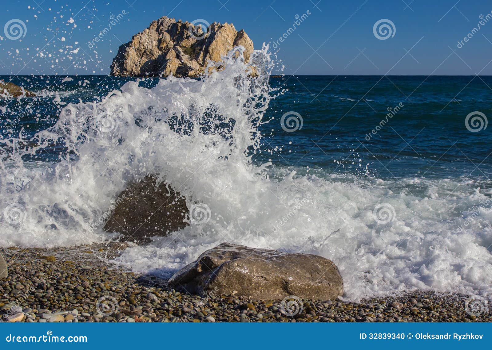 The waves breaking on rock stock photo. Image of exercise - 32839340