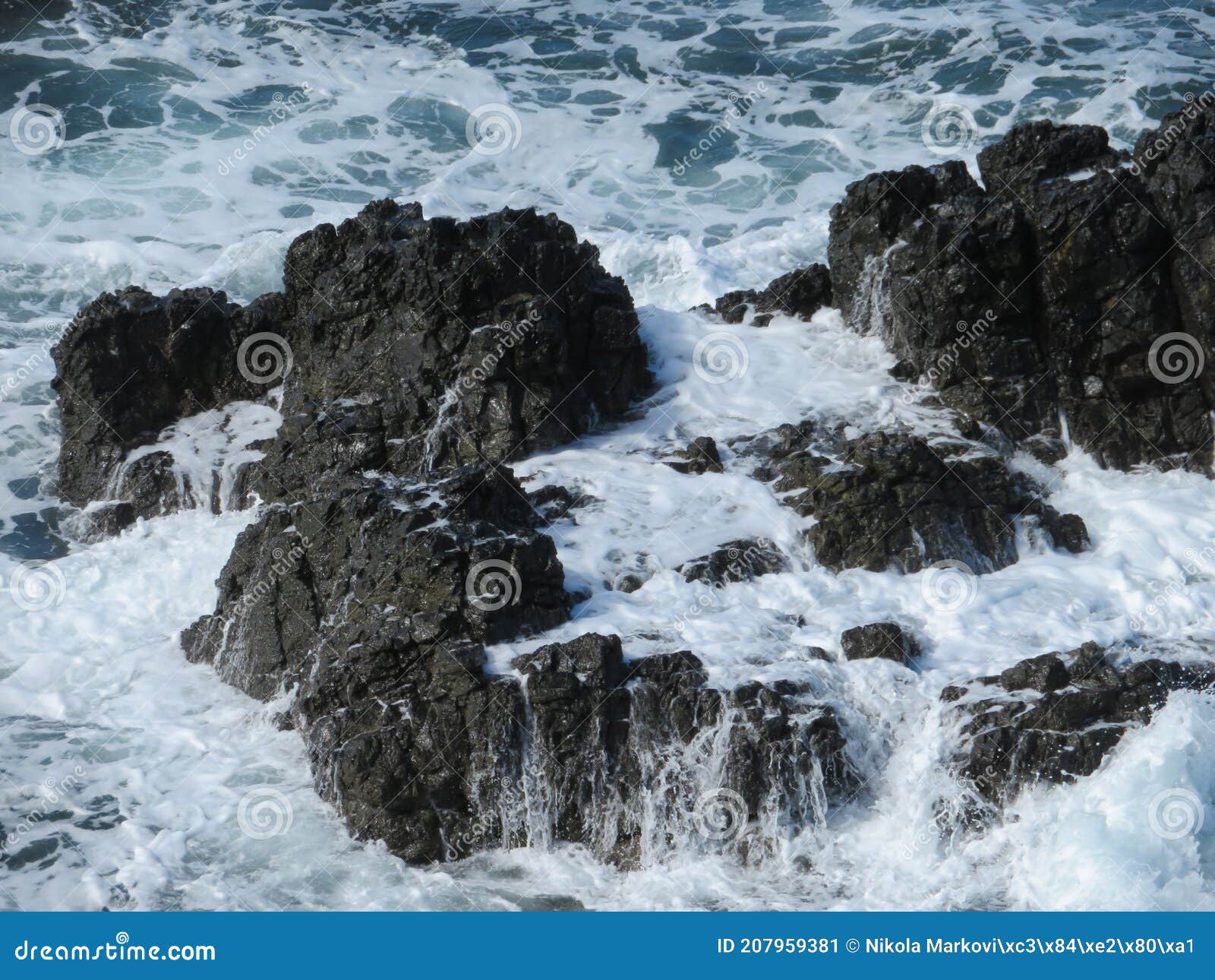 Waves on a Costa Rica stock image. Image of snow, waves - 207959381