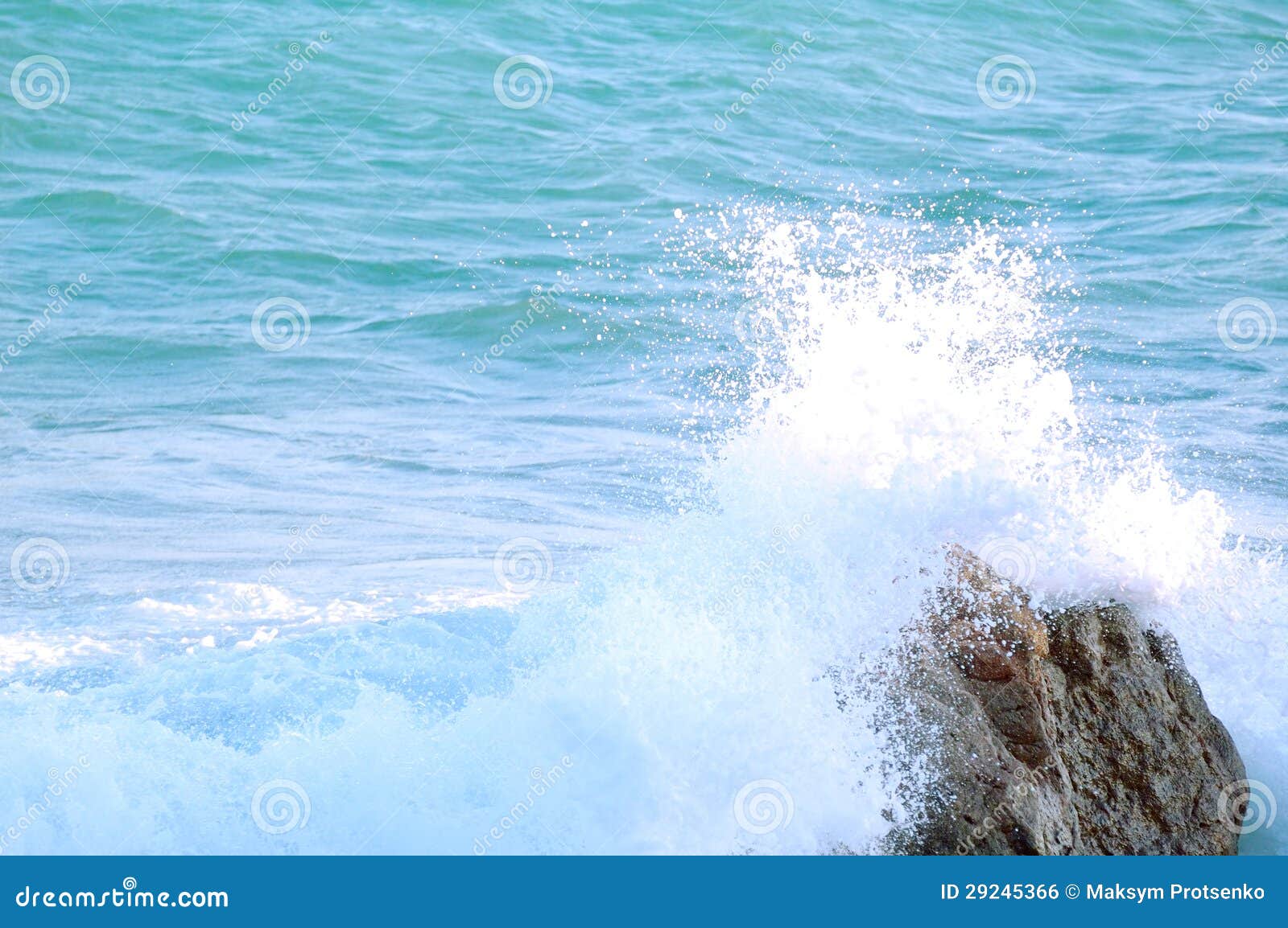Waves Crashing into the Rock Stock Photo - Image of outdoor, beauty ...
