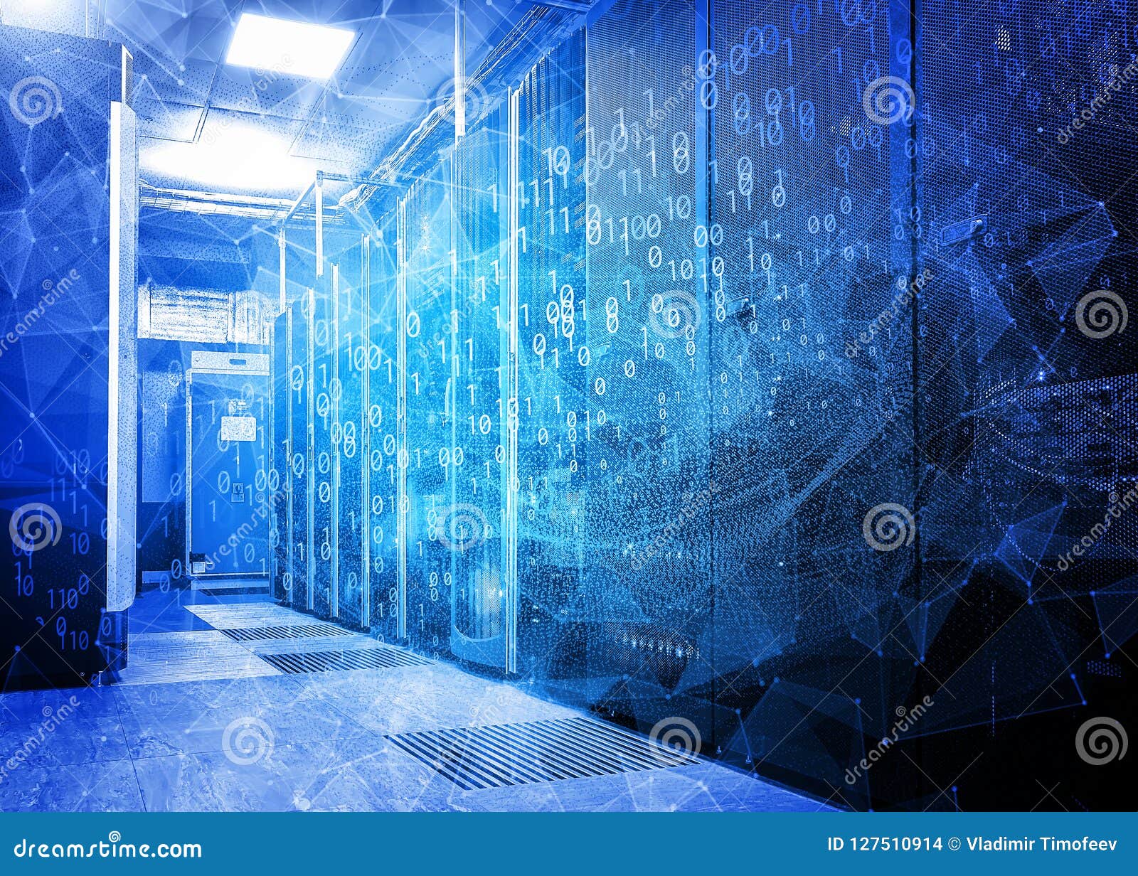 Waves of Information Flows with Triangles and Particles in the Server ...