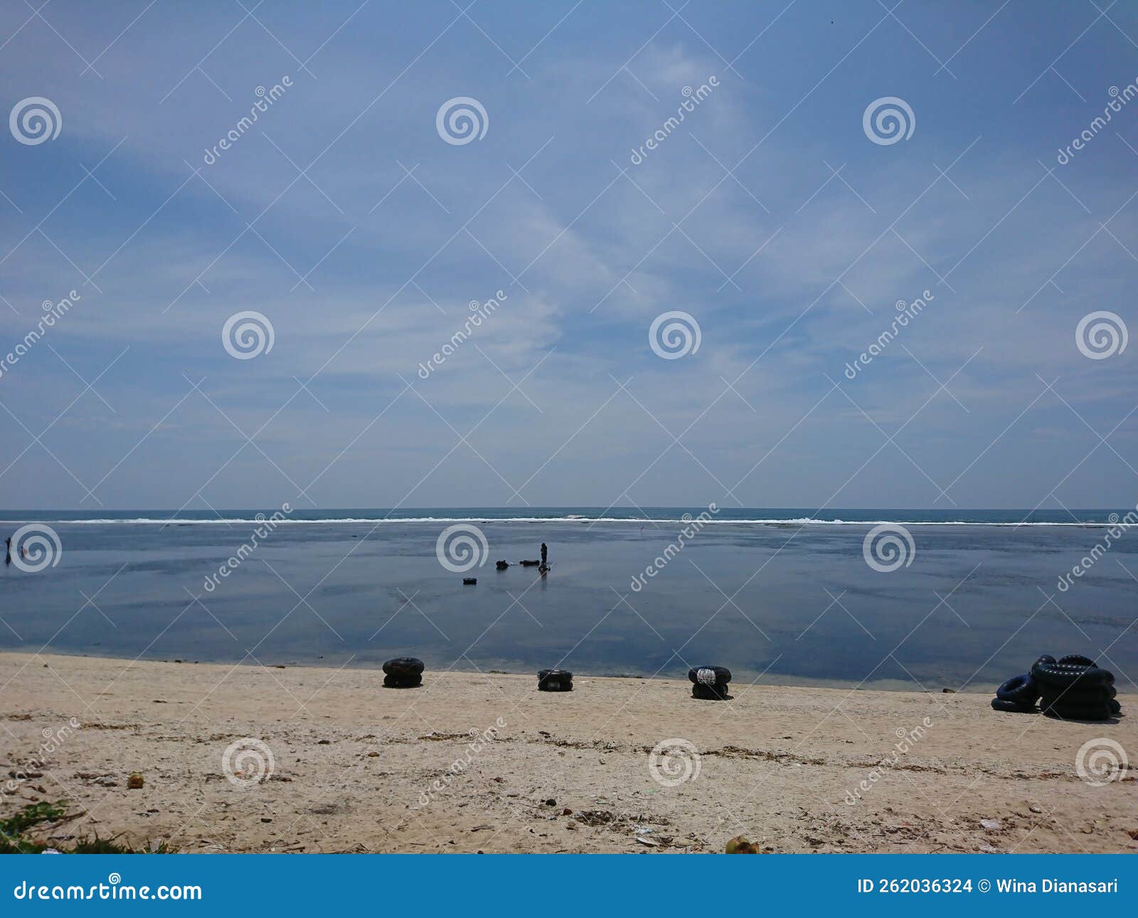 Waves in the Middle of the Sea Stock Photo - Image of cloud, beach ...
