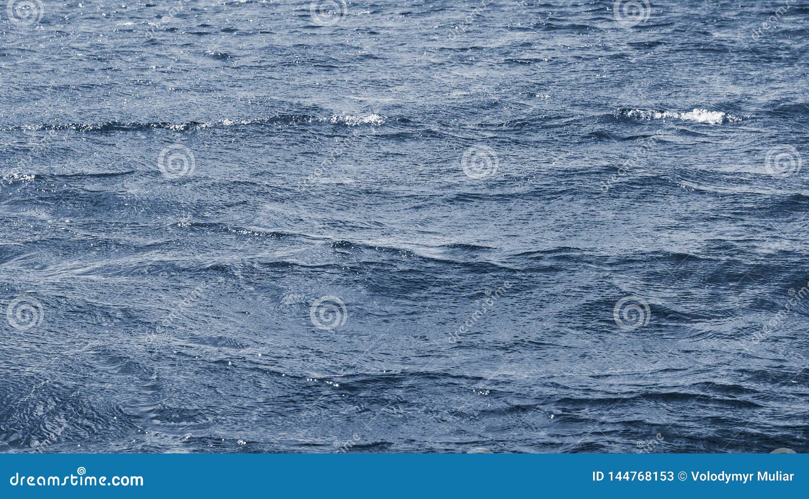 Waves on the River in Cloudy Weather. the Texture of the Waves_ Stock ...