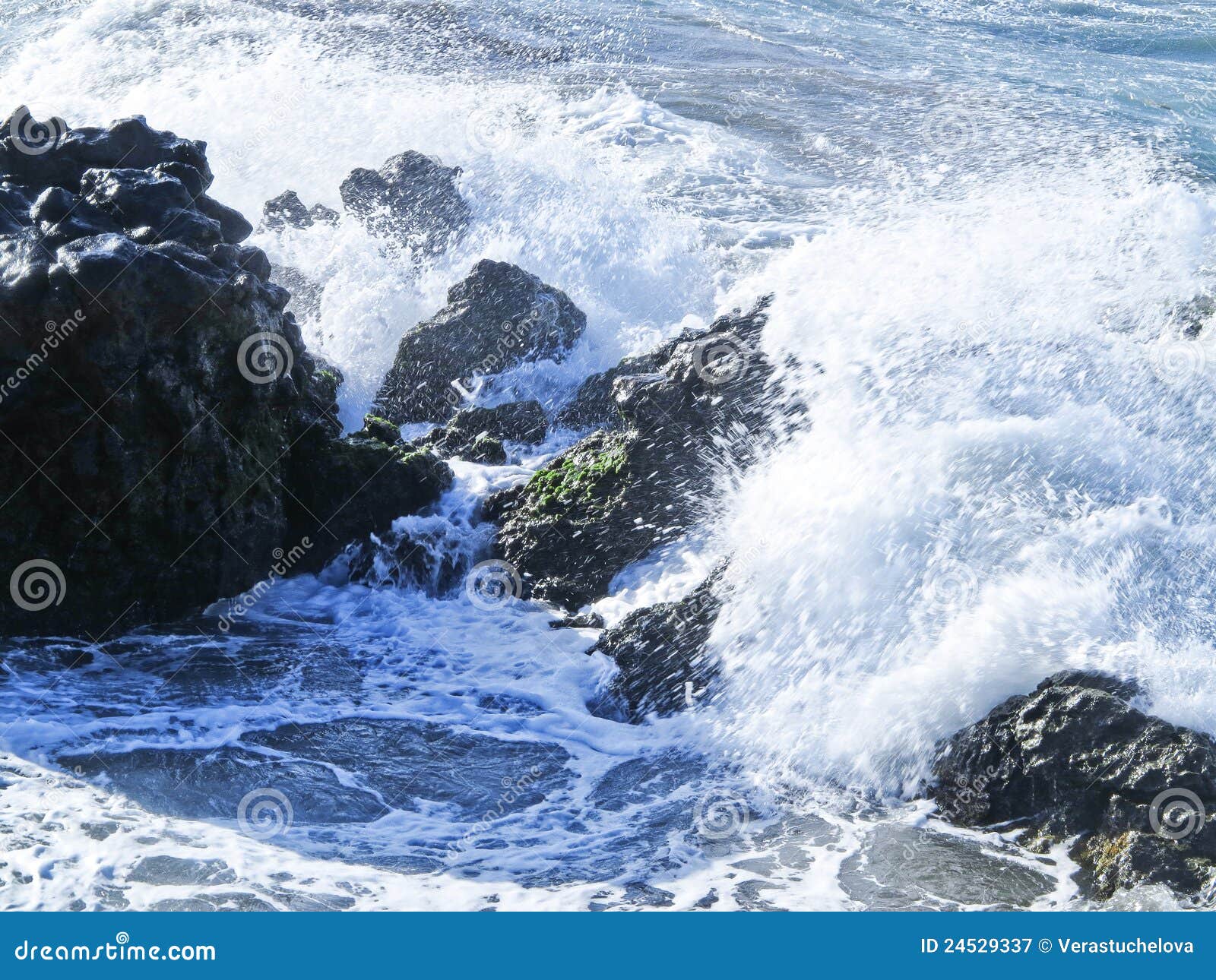 Waves and rocks stock image. Image of fluid, rock, bathing - 24529337