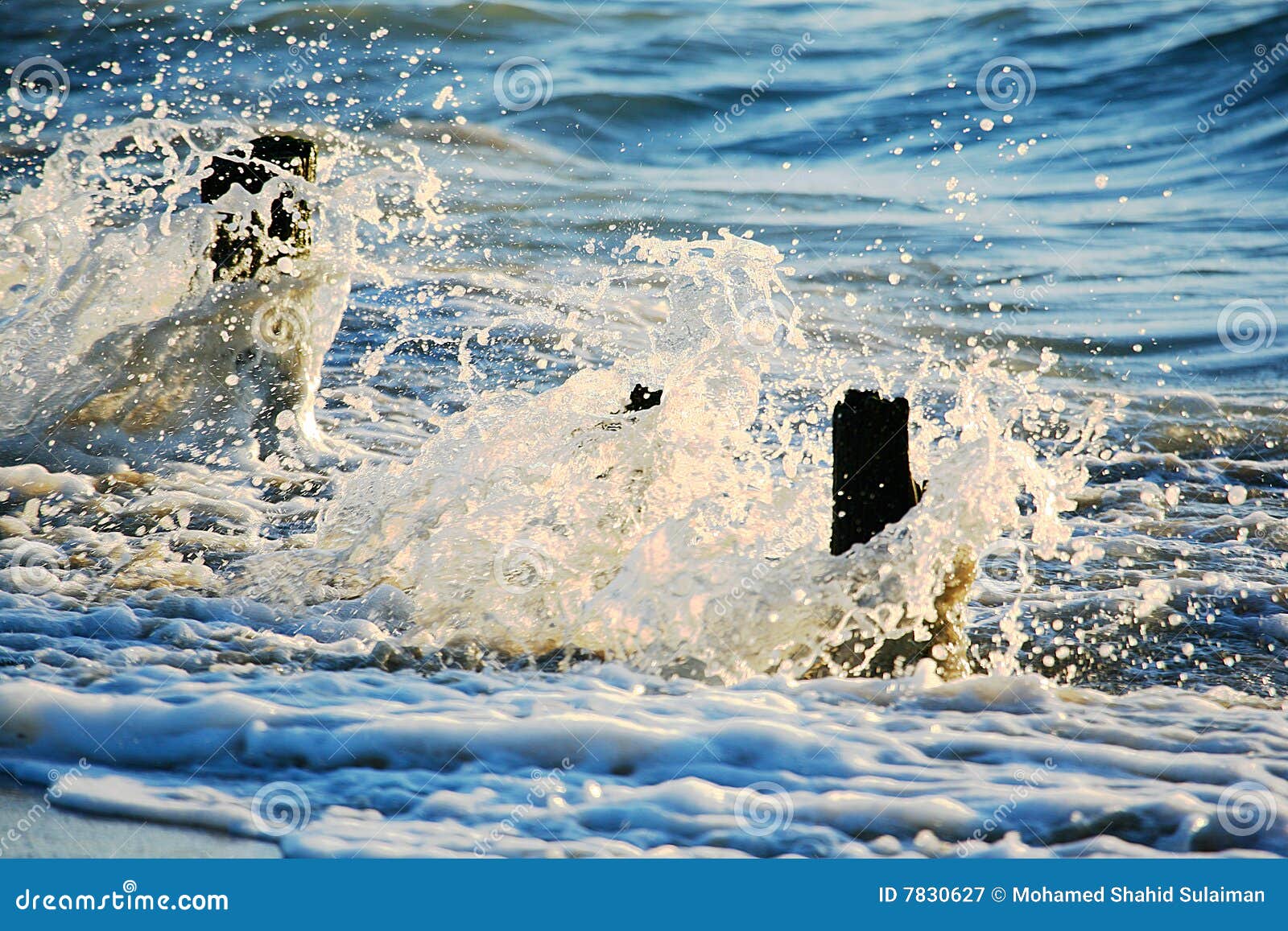 Waves splashing stock image. Image of turbulent, bubbles - 7830627