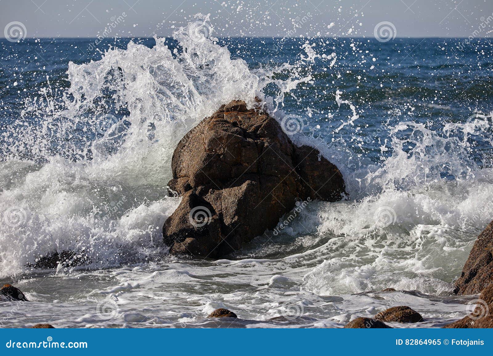 Waves and stone stock image. Image of splashing, surf - 82864965