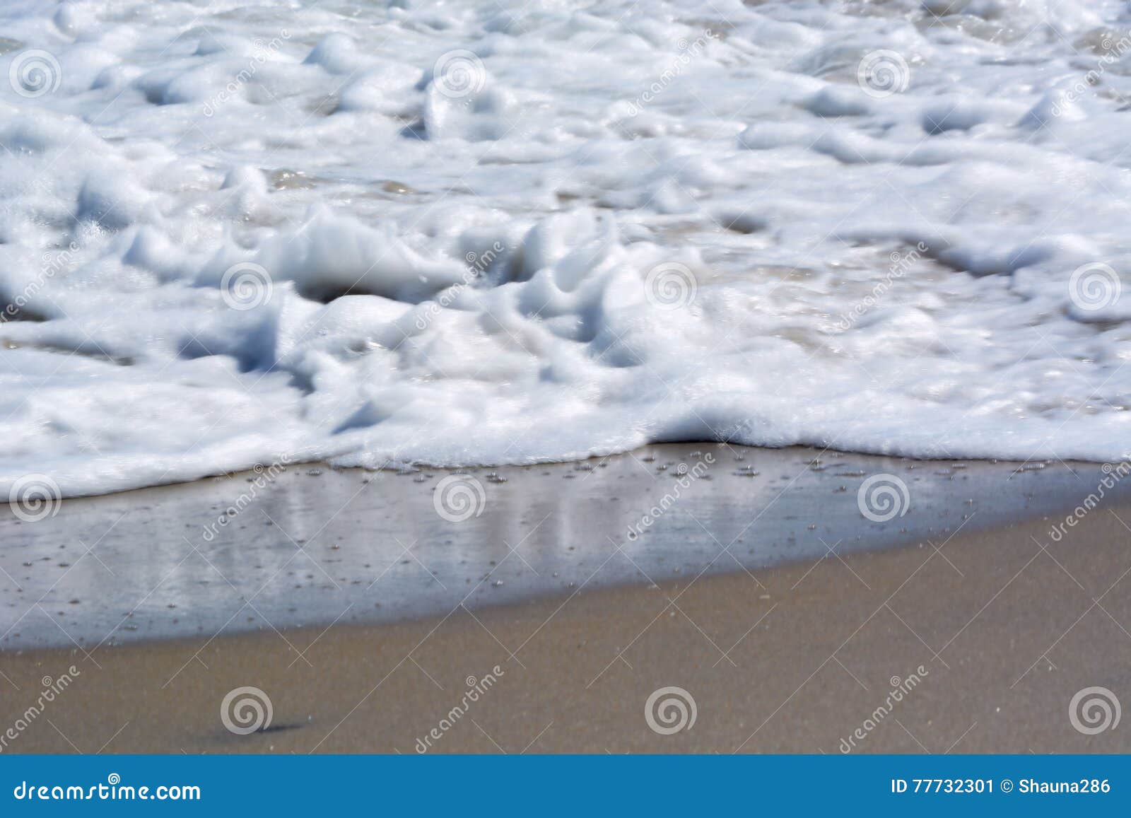 Waves Washing Up Onto the Shore Stock Image - Image of majestic ...