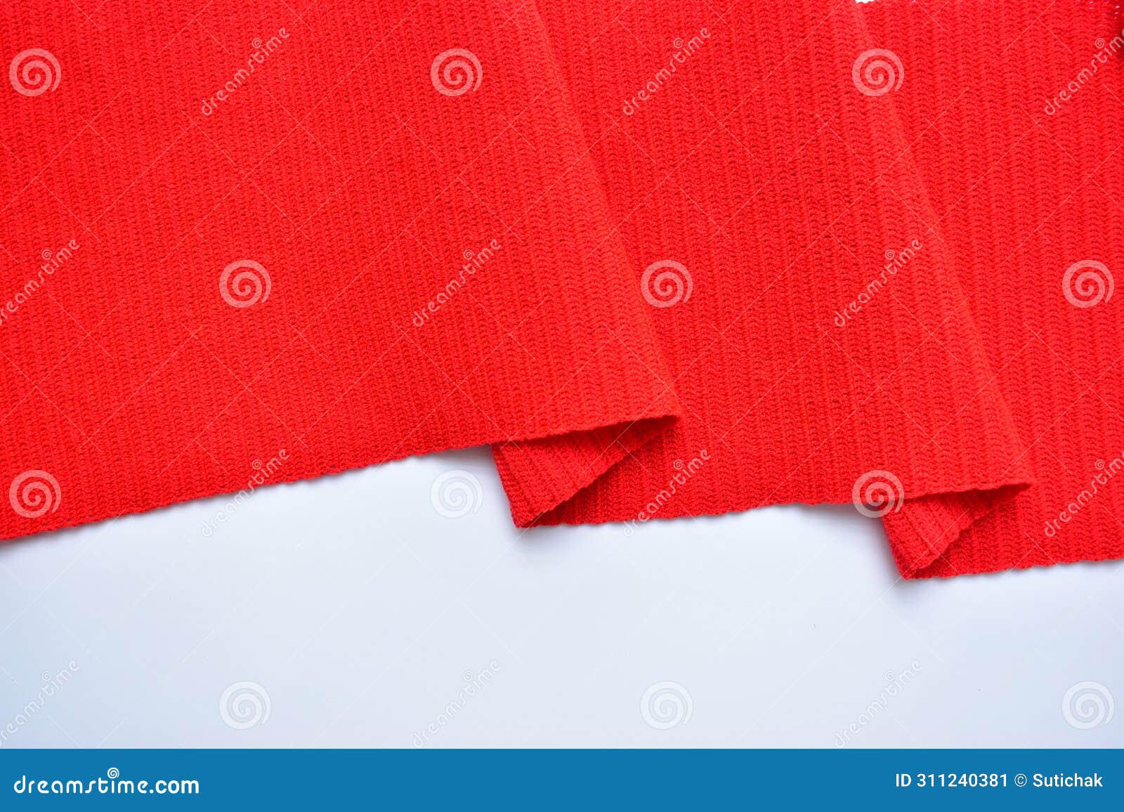 Wavy of Red Wool Knitted Yarn Texture, Woolen Fabric on White ...