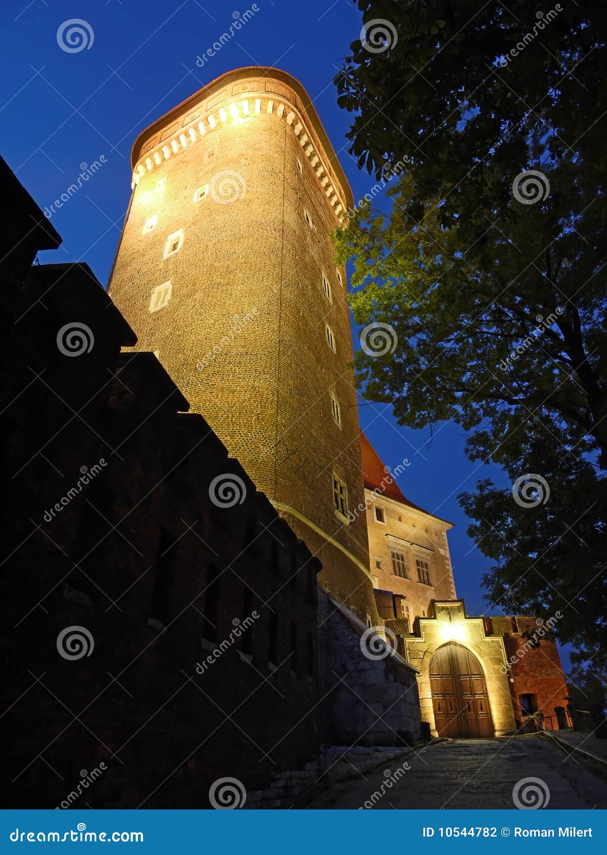 Wawel Castle by night stock photo. Image of landmark - 10544782