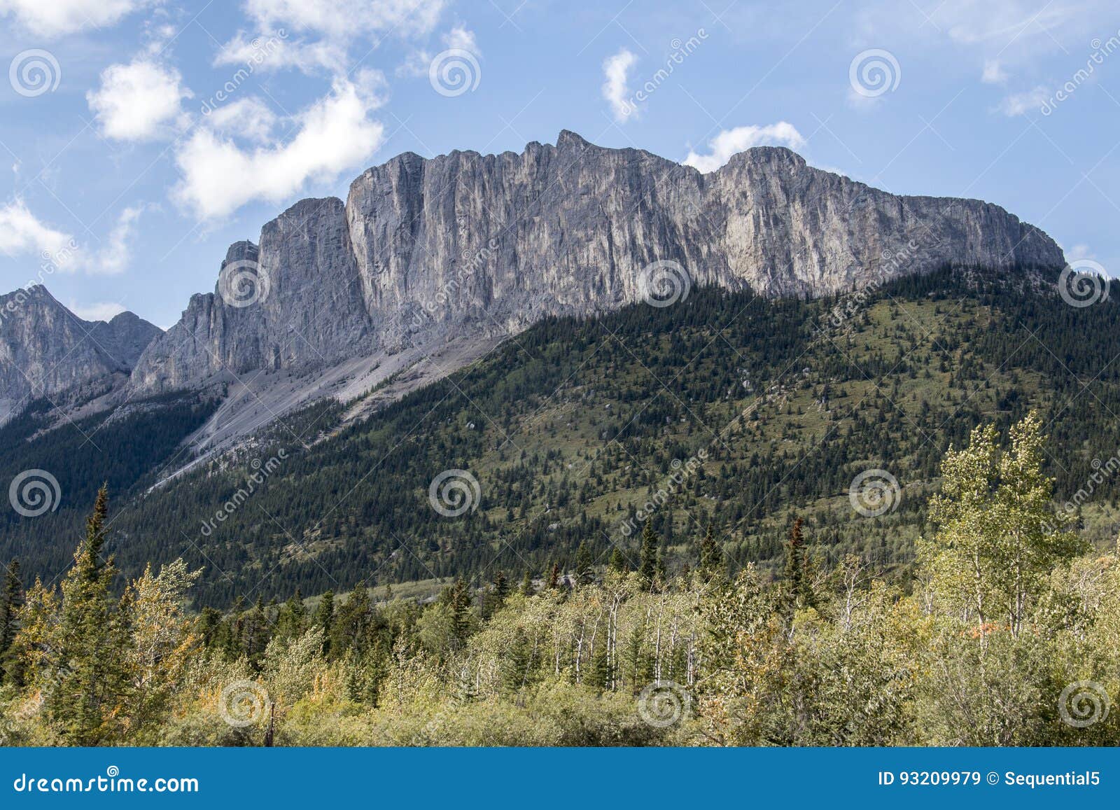 On the way to Ghost Lake stock image. Image of north - 93209979