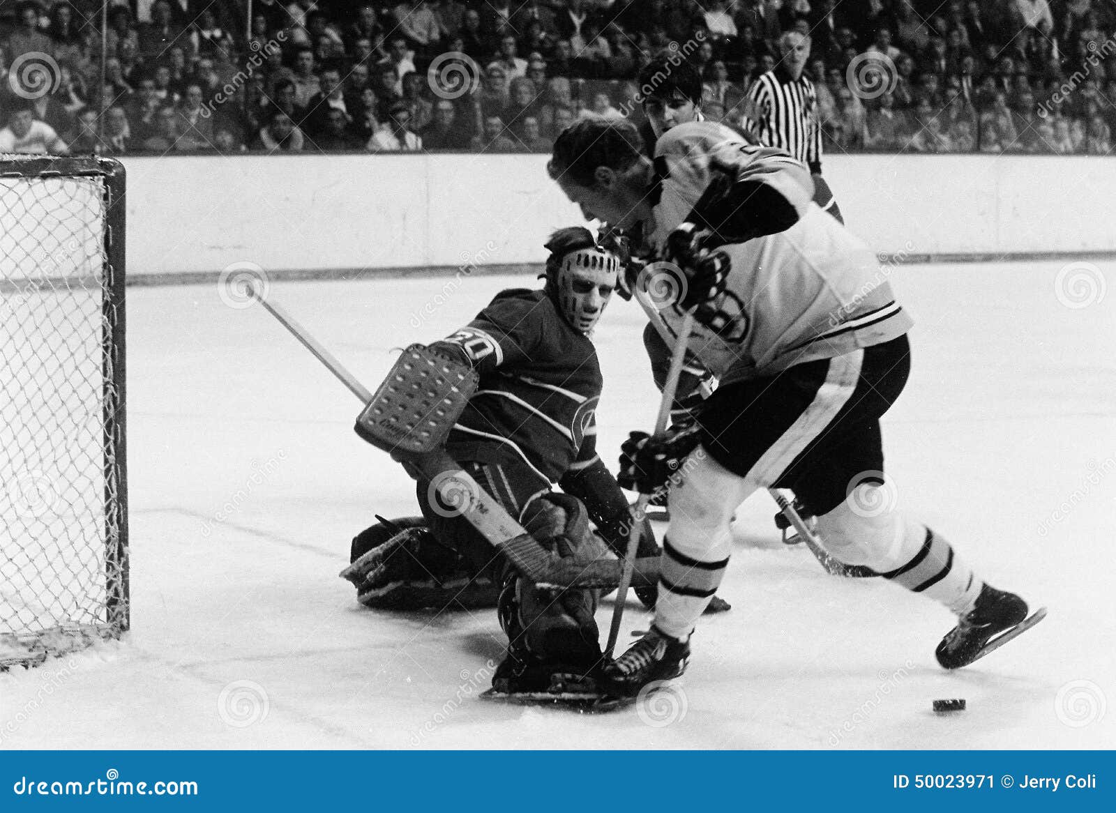 Wayne Cashman, Boston Bruins Editorial Photo - Image of forward, game ...