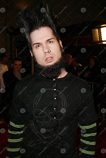 Wayne Static editorial photo. Image of warner, world - 21344796