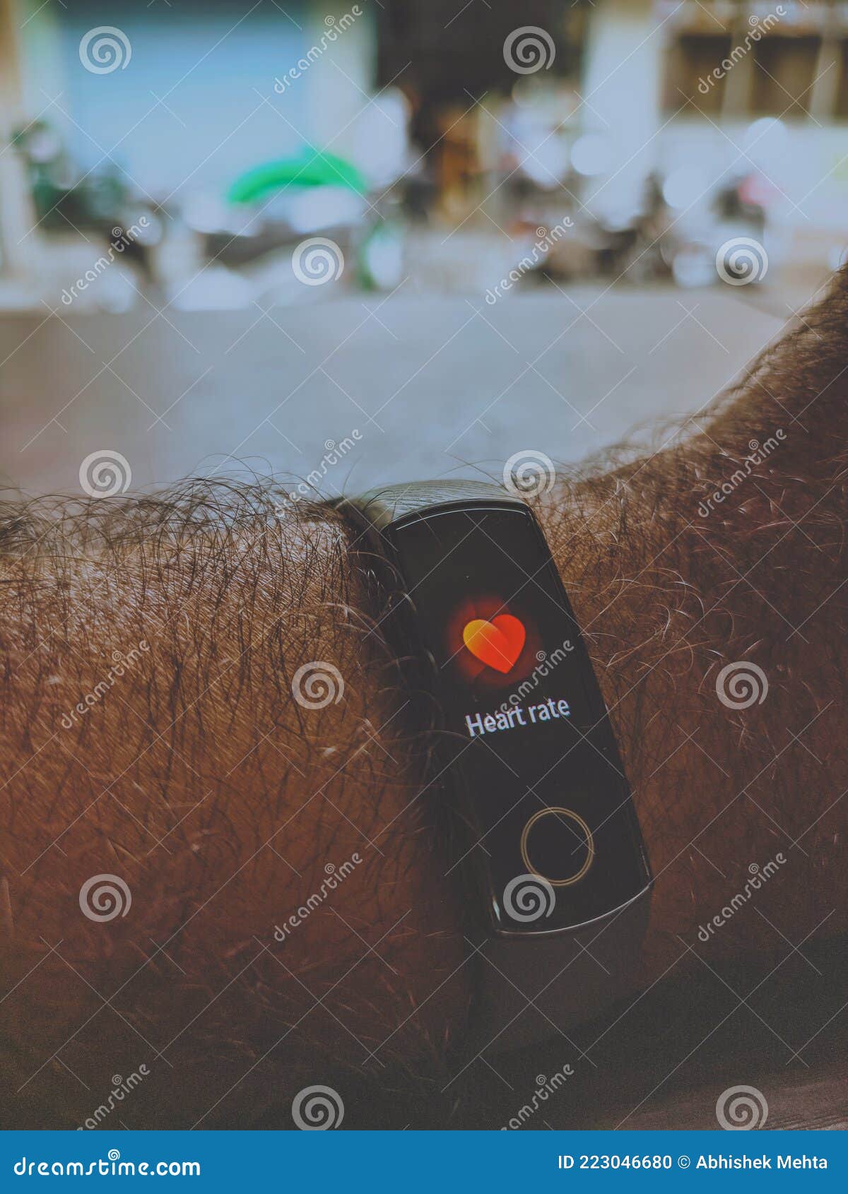 Wearable heart rate sensor stock photo. Image of wearable - 223046680