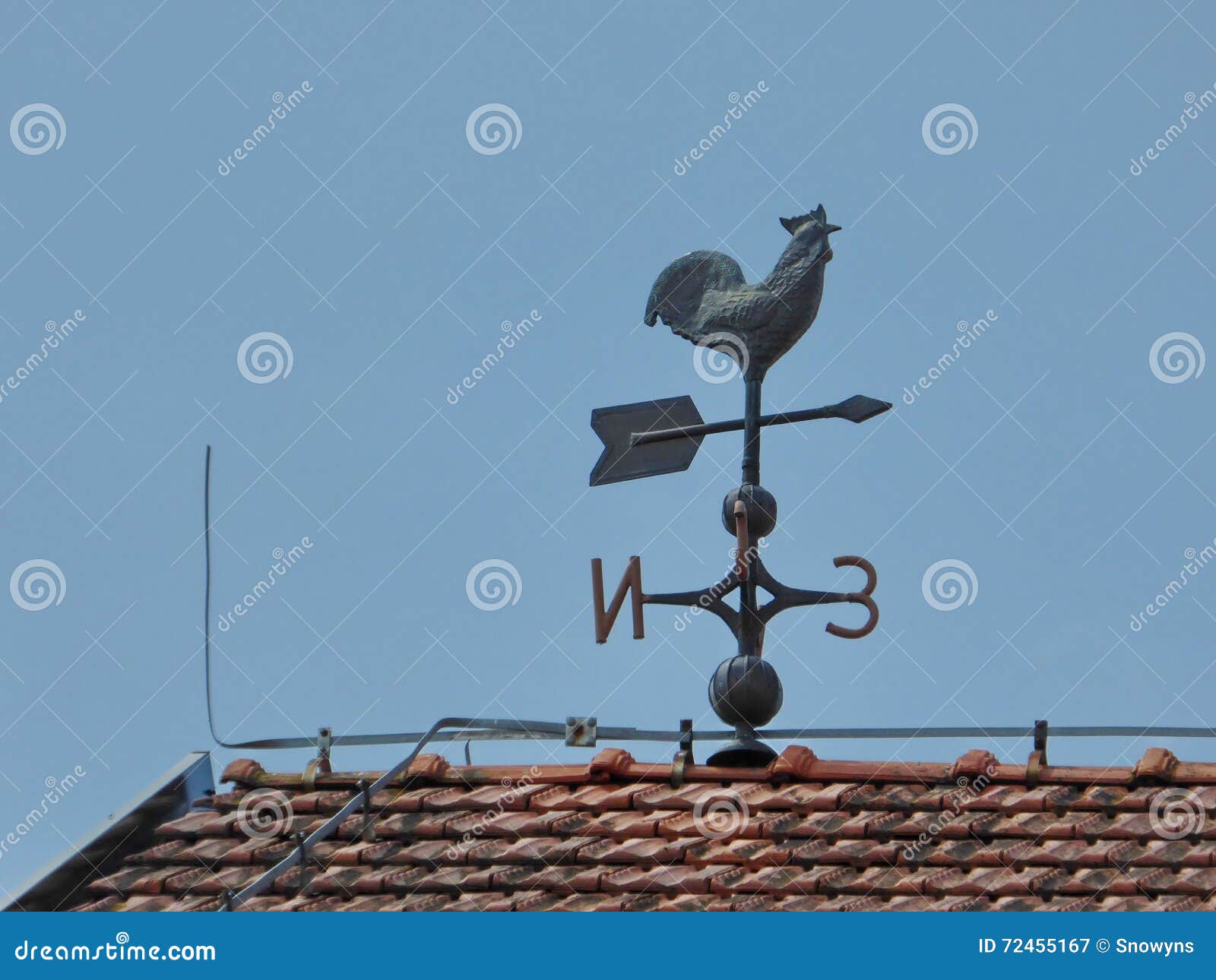 Weather Vane Rooster on the Roof Stock Image - Image of forecasting ...