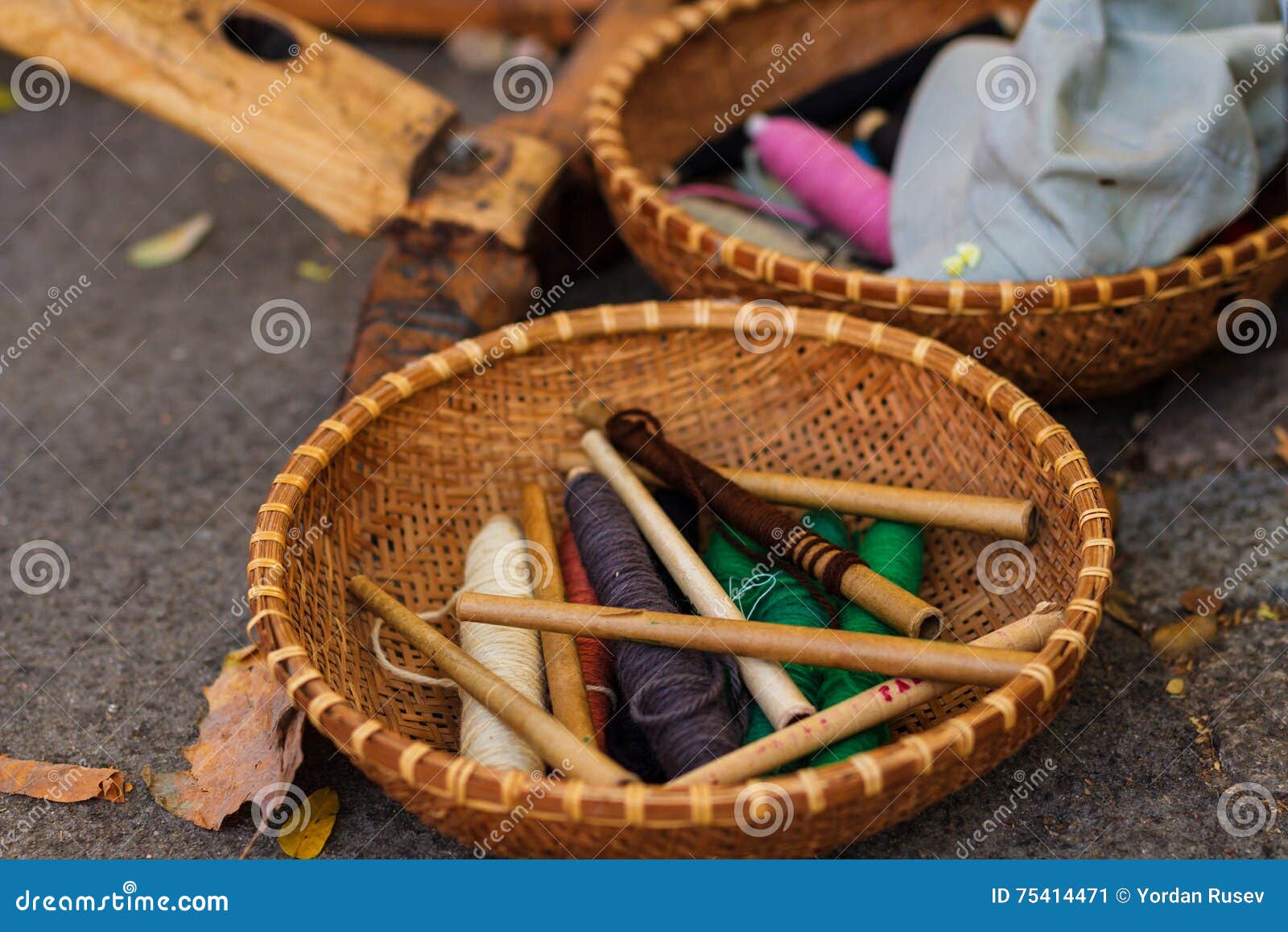 Weaving Loom and Thread of Yarn Stock Image - Image of carpet, design ...