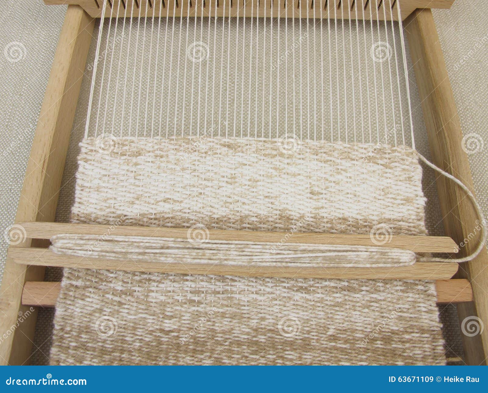 Weaving with weaving frame stock image. Image of loom - 63671109