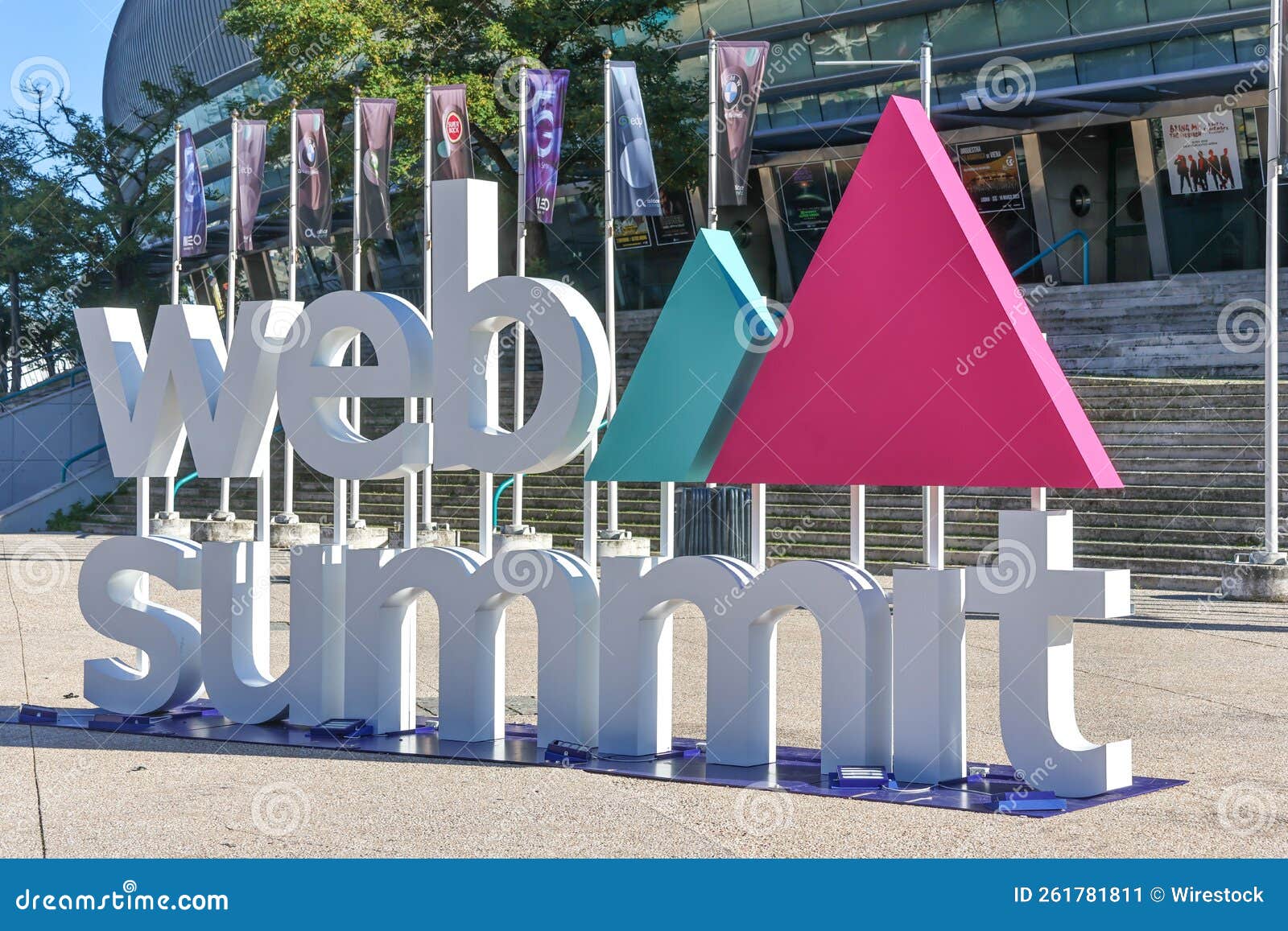 Web Summit Logo Outside the Altice Arena Editorial Photo - Image of ... Web Summit Logo Outside the Altice Arena Editorial Photo - Image of ...