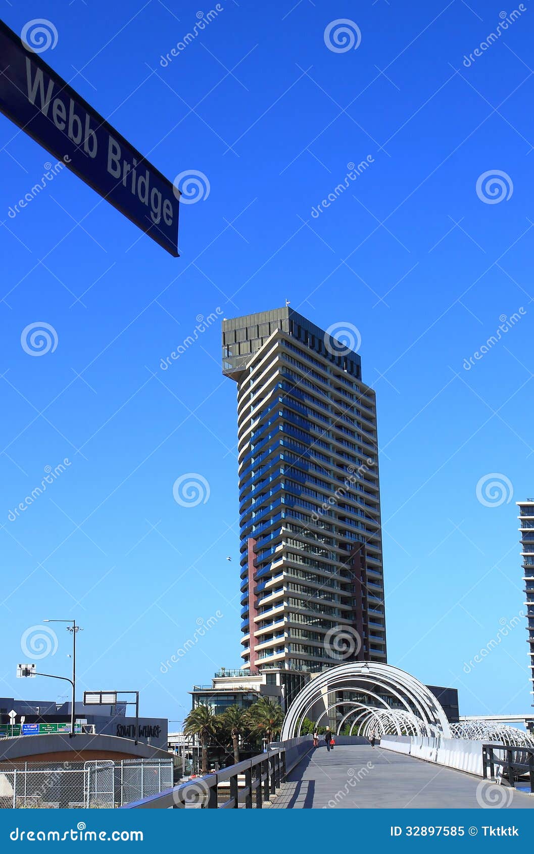 Contemporary Webb Bridge Melbourne Editorial Image - Image of city ...