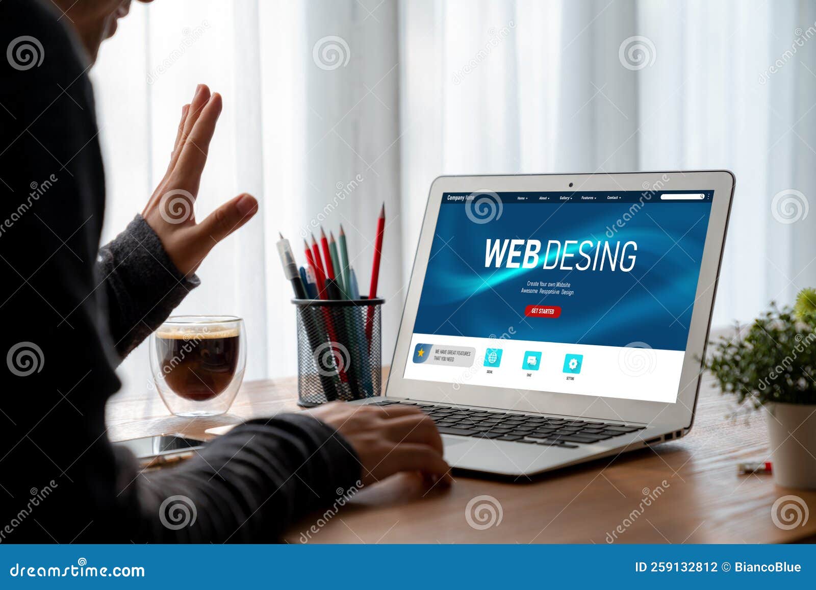 Website Design Software Provide Modish Template for Online Retail ...