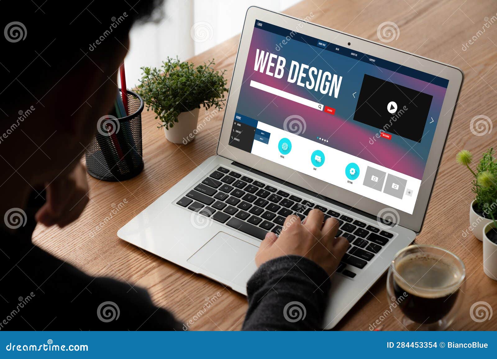 Website Design Software Provide Modish Template for Online Retail ...