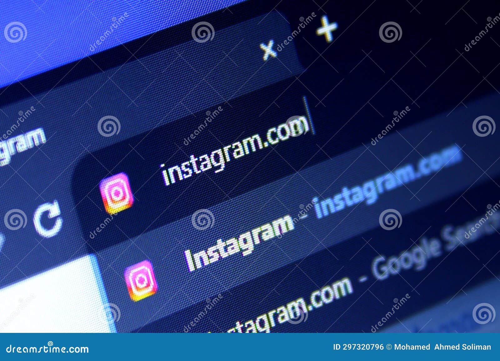 Instagram website editorial photo. Image of networks - 297320796