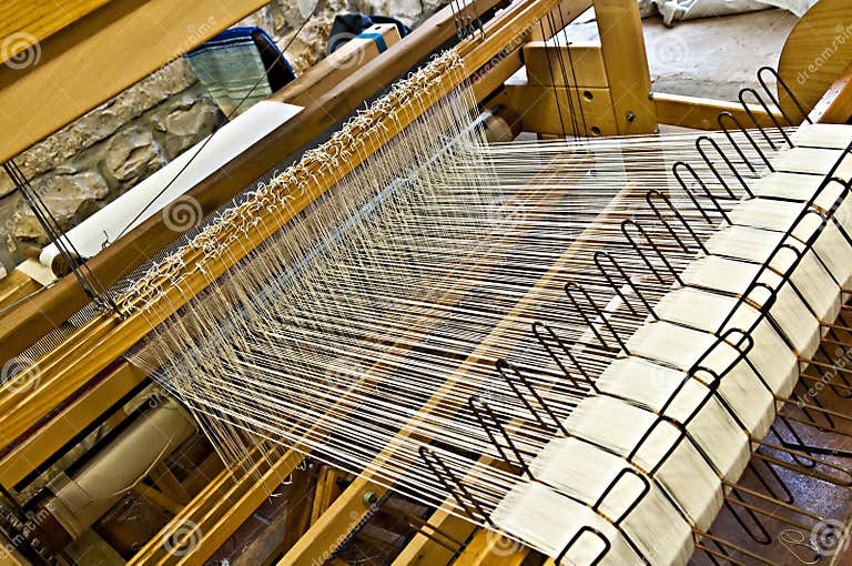 Webstuhl stockbild. Bild von arbeit, holz, handgemacht - 19351911