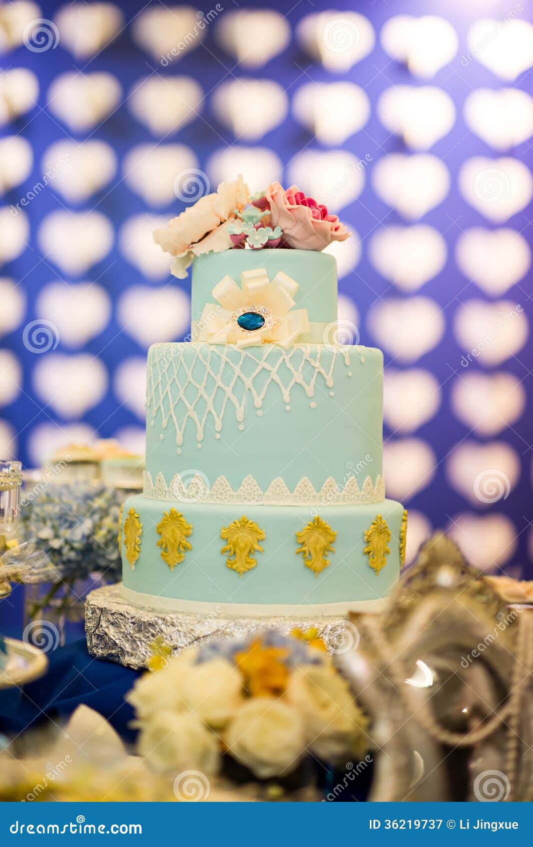 Wedding and Banquet Cake stock image. Image of baking - 36219737