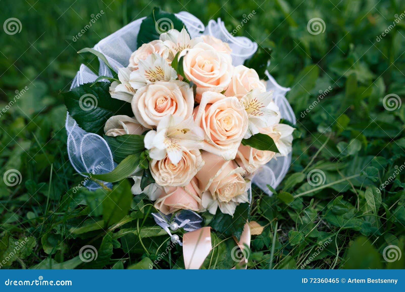 Wedding Bouquet from Peach-colored Roses Stock Image - Image of peach ...