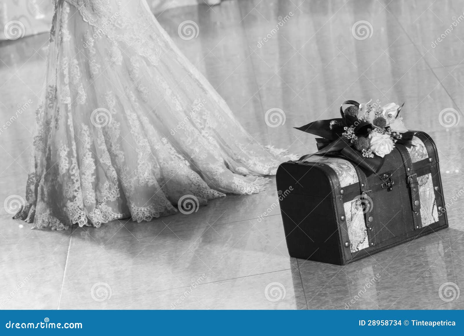 Wedding box with bride stock photo. Image of celebrate - 28958734