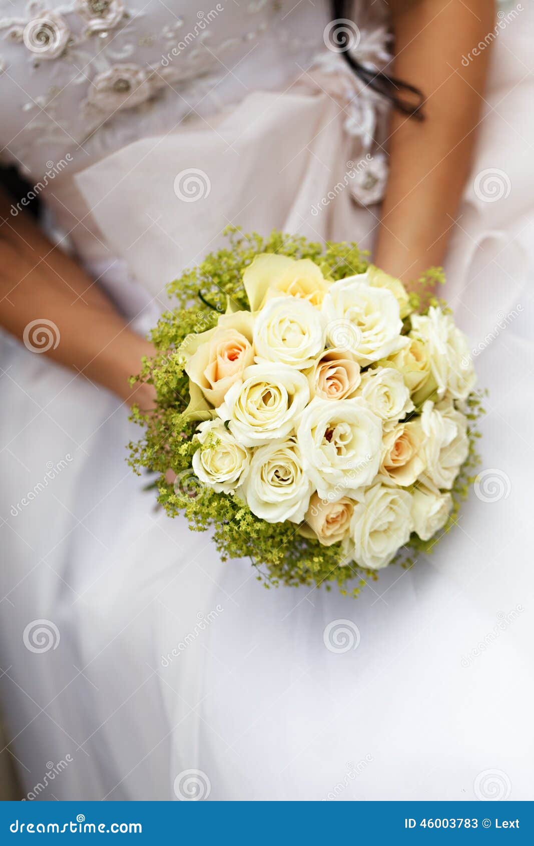 Wedding Bunch Flowers in Hands of the Bride Stock Image - Image of ...