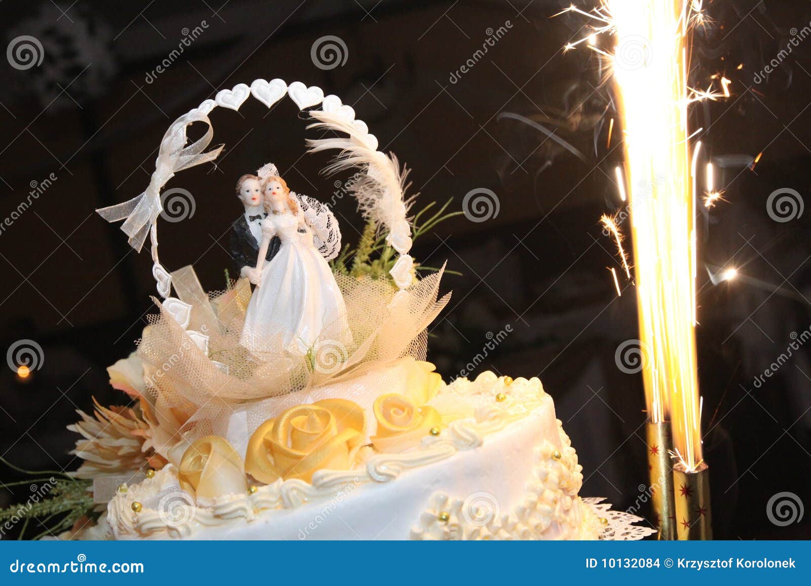 Wedding cake stock photo. Image of cake, cascade, ceremony - 10132084