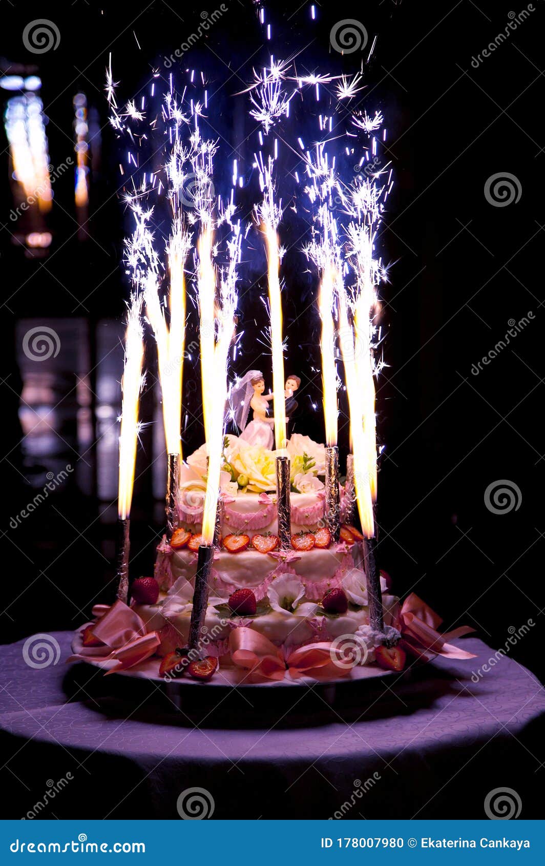 Birthday Cake Flares Photos - Free & Royalty-Free Stock Photos from ...