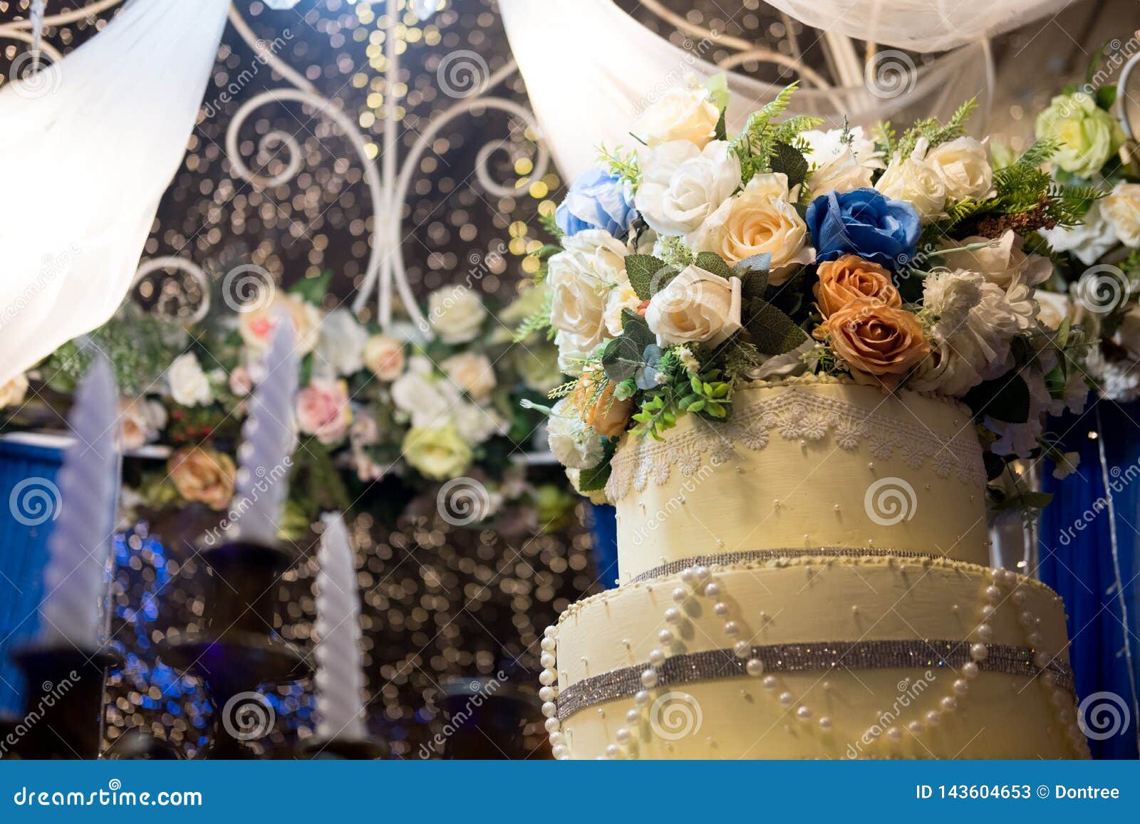 Wedding Cake in Luxury Hotel Hall Stock Image - Image of indoor ...