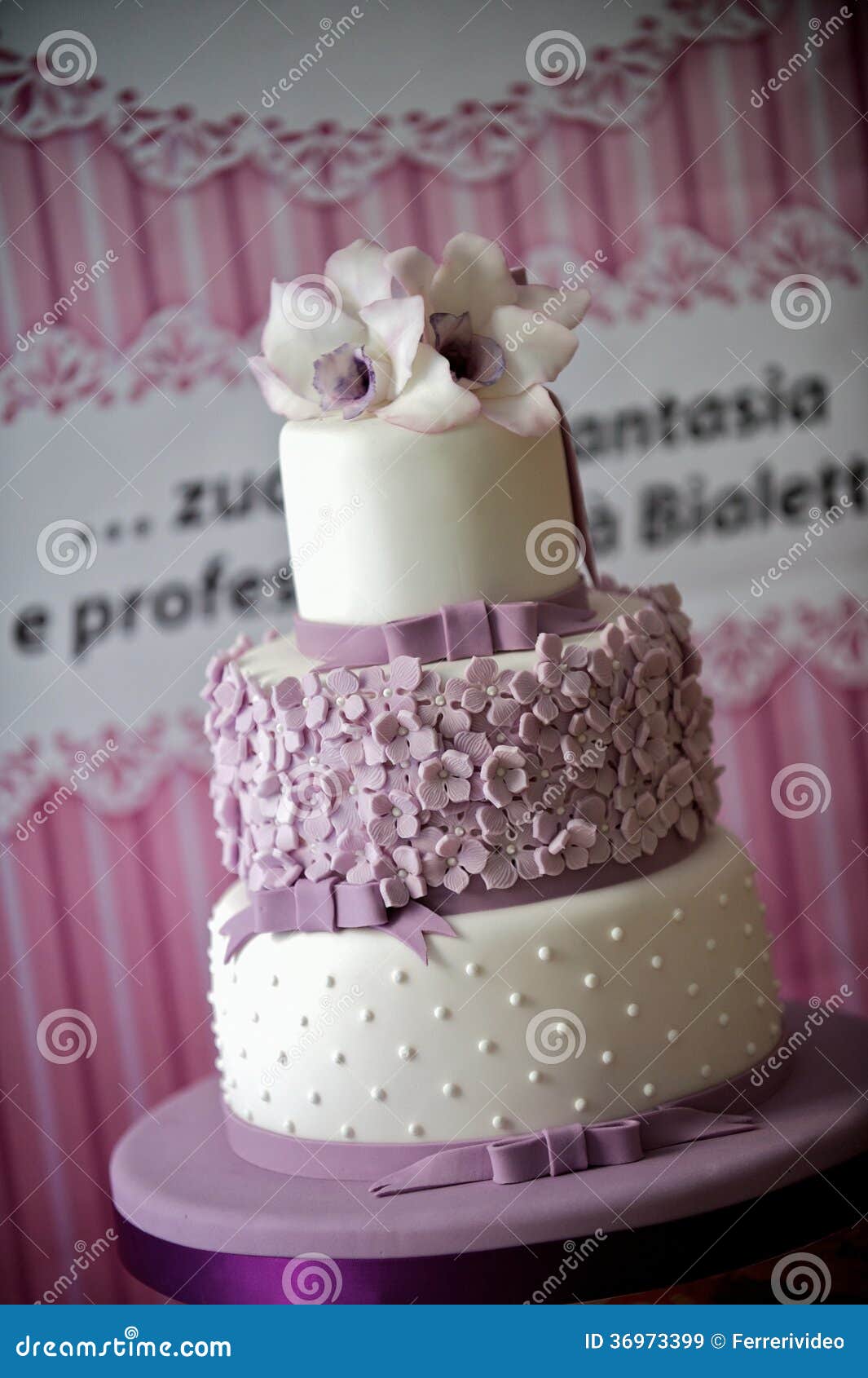 Wedding cake stock image. Image of arrangement, holidays - 36973399