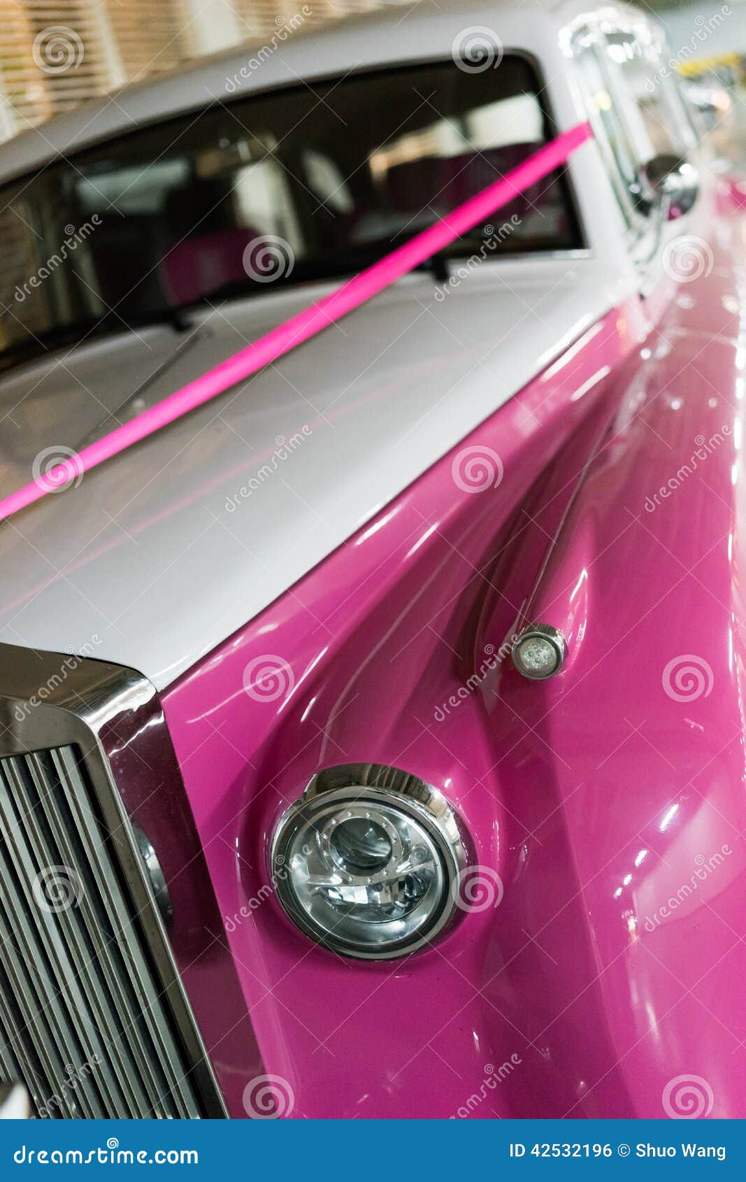 Wedding car stock photo. Image of guests, classic, flower - 42532196