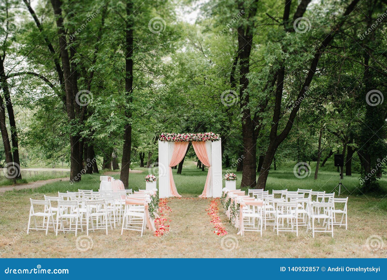 Wedding ceremony area stock image. Image of pink, area - 140932857