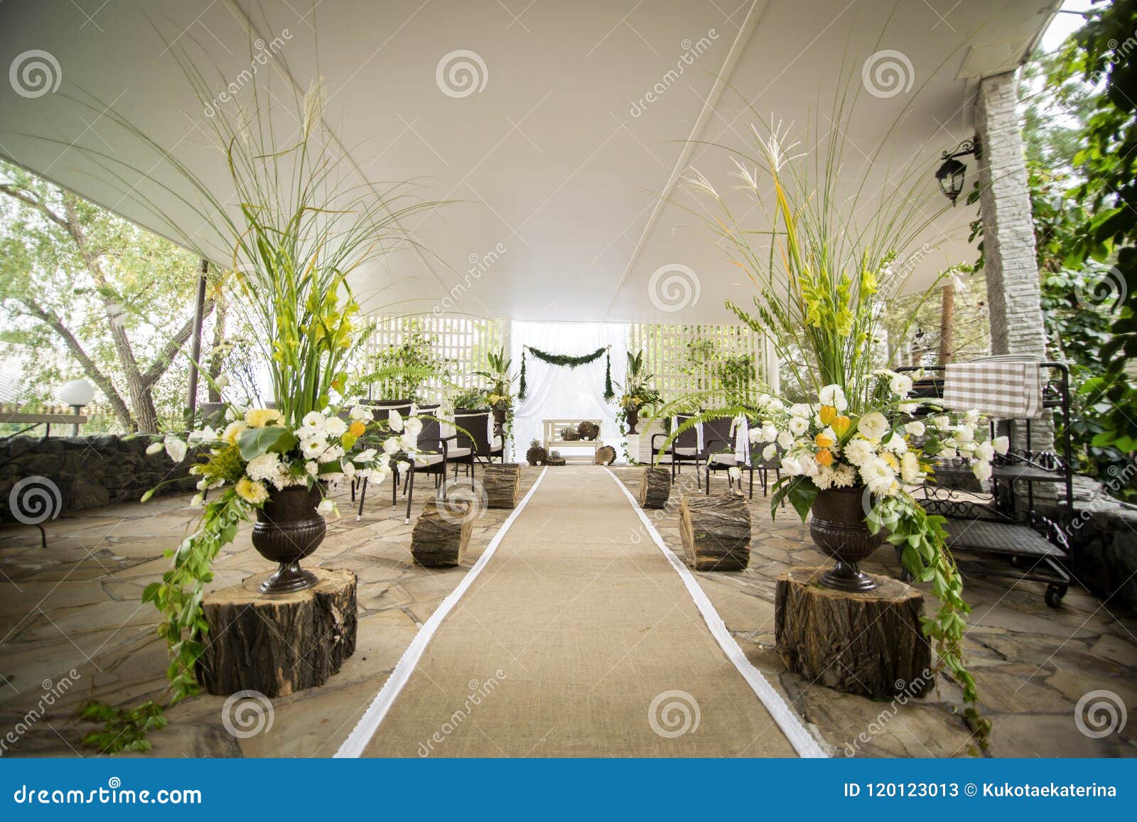 Wedding ceremony hall stock image. Image of elegance - 120123013