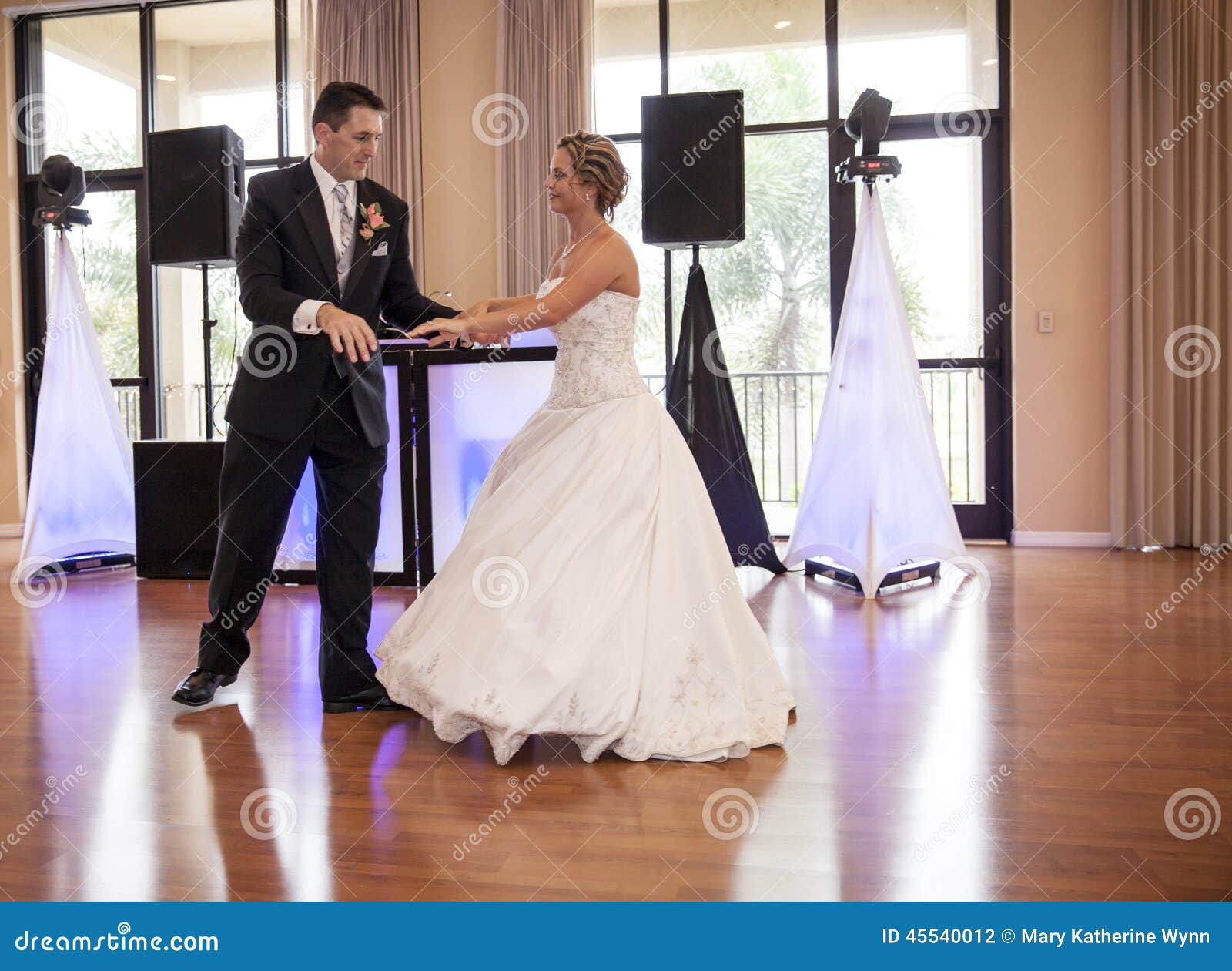 Wedding couple dancing stock photo. Image of betrothed - 45540012
