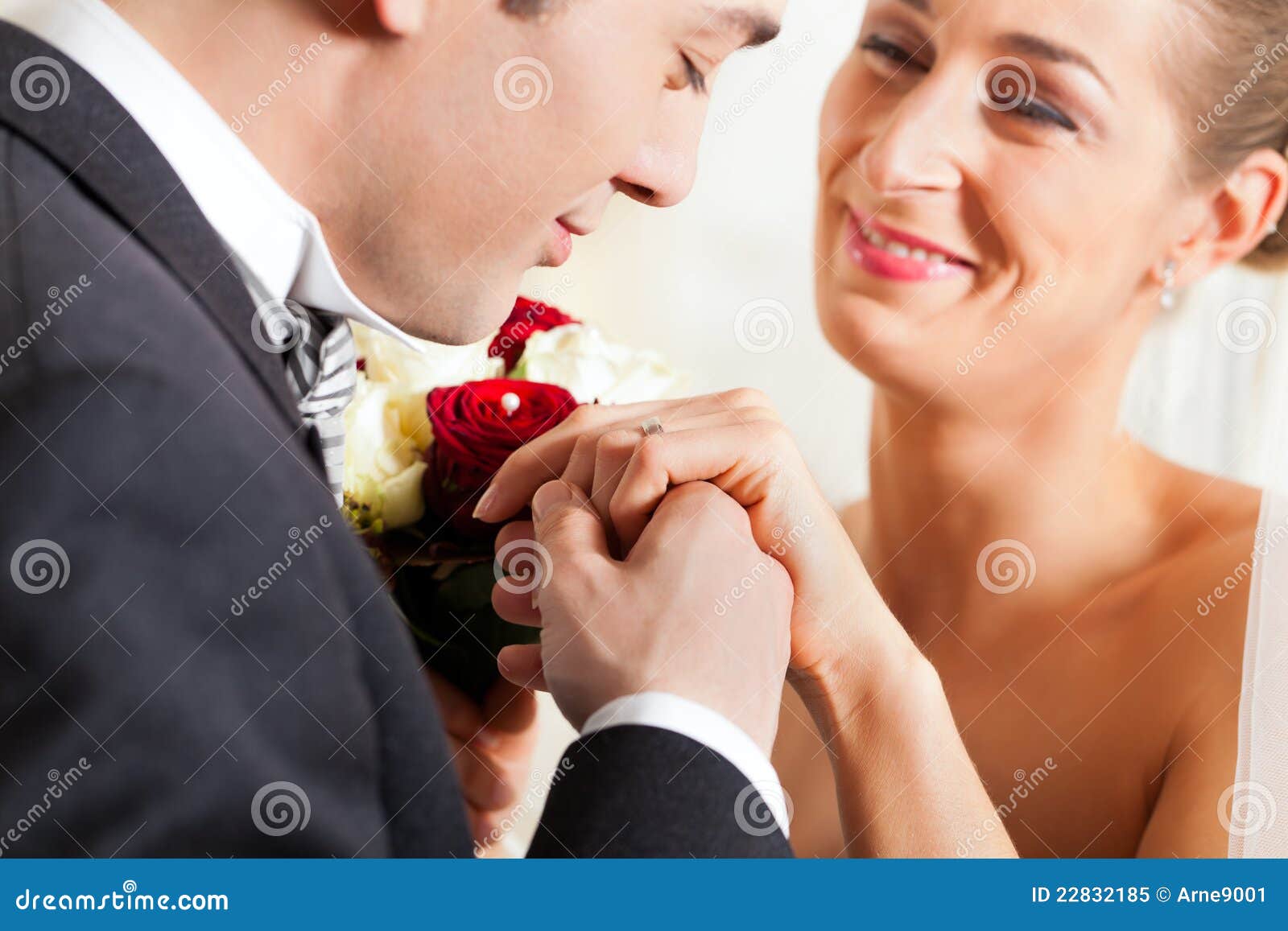 Wedding Couple Giving Promise of Marriage Stock Image - Image of smile ...