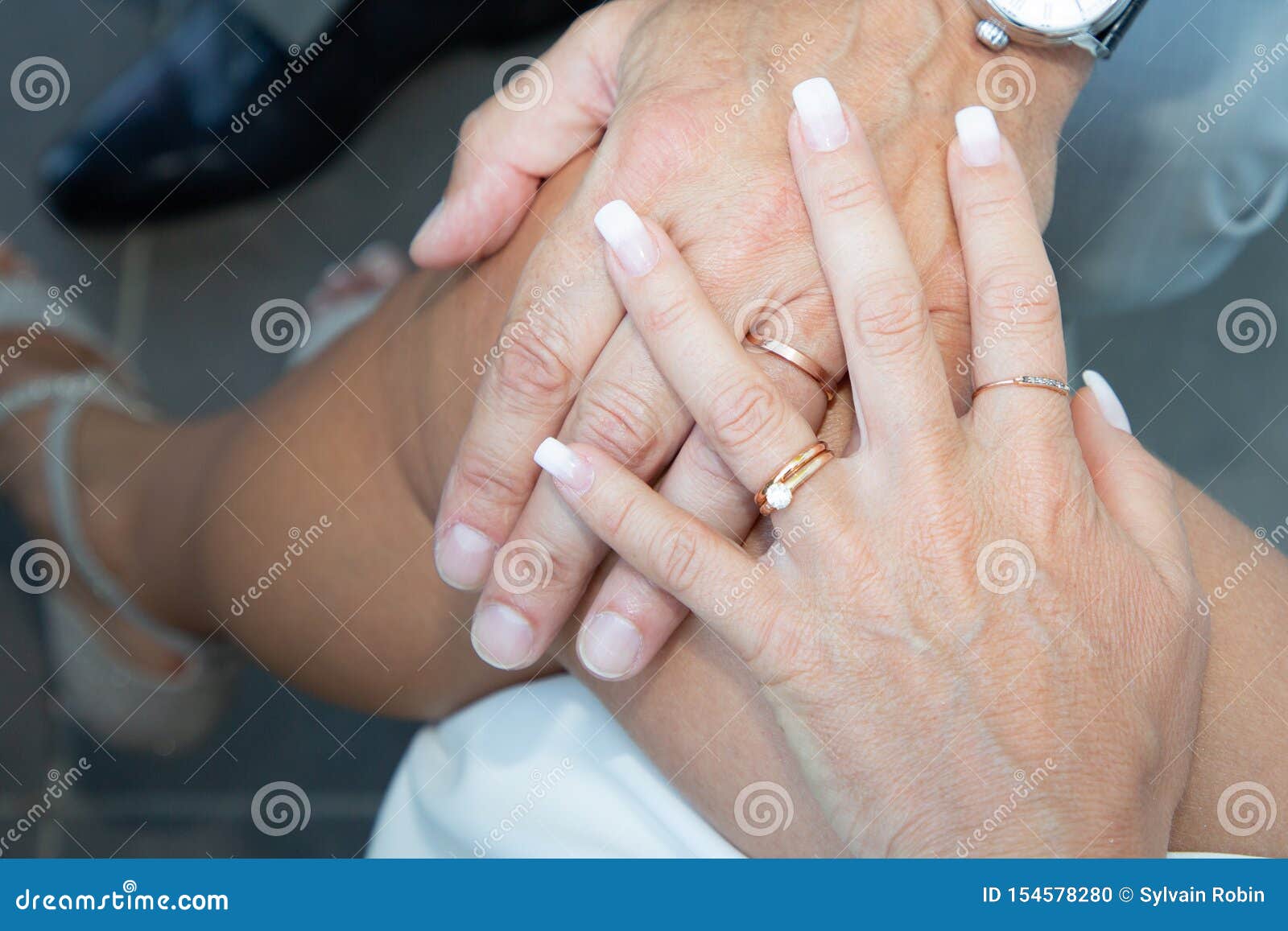 Wedding Couple Holding Hands during Marriage Ceremony Stock Photo ...
