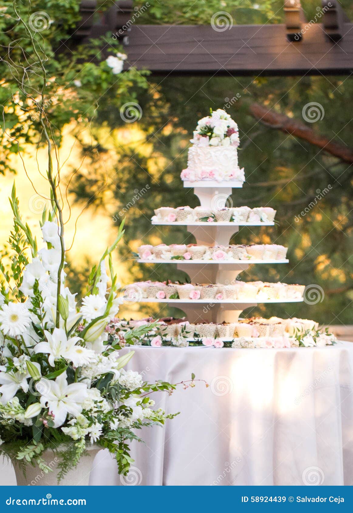 Wedding cupcake cake stock image. Image of bananas, expensive - 58924439