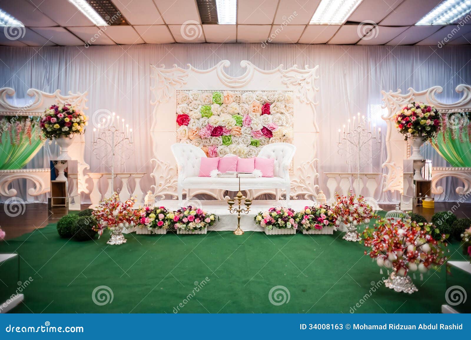 Wedding Decoration stock image. Image of stilllife, indoor - 34008163