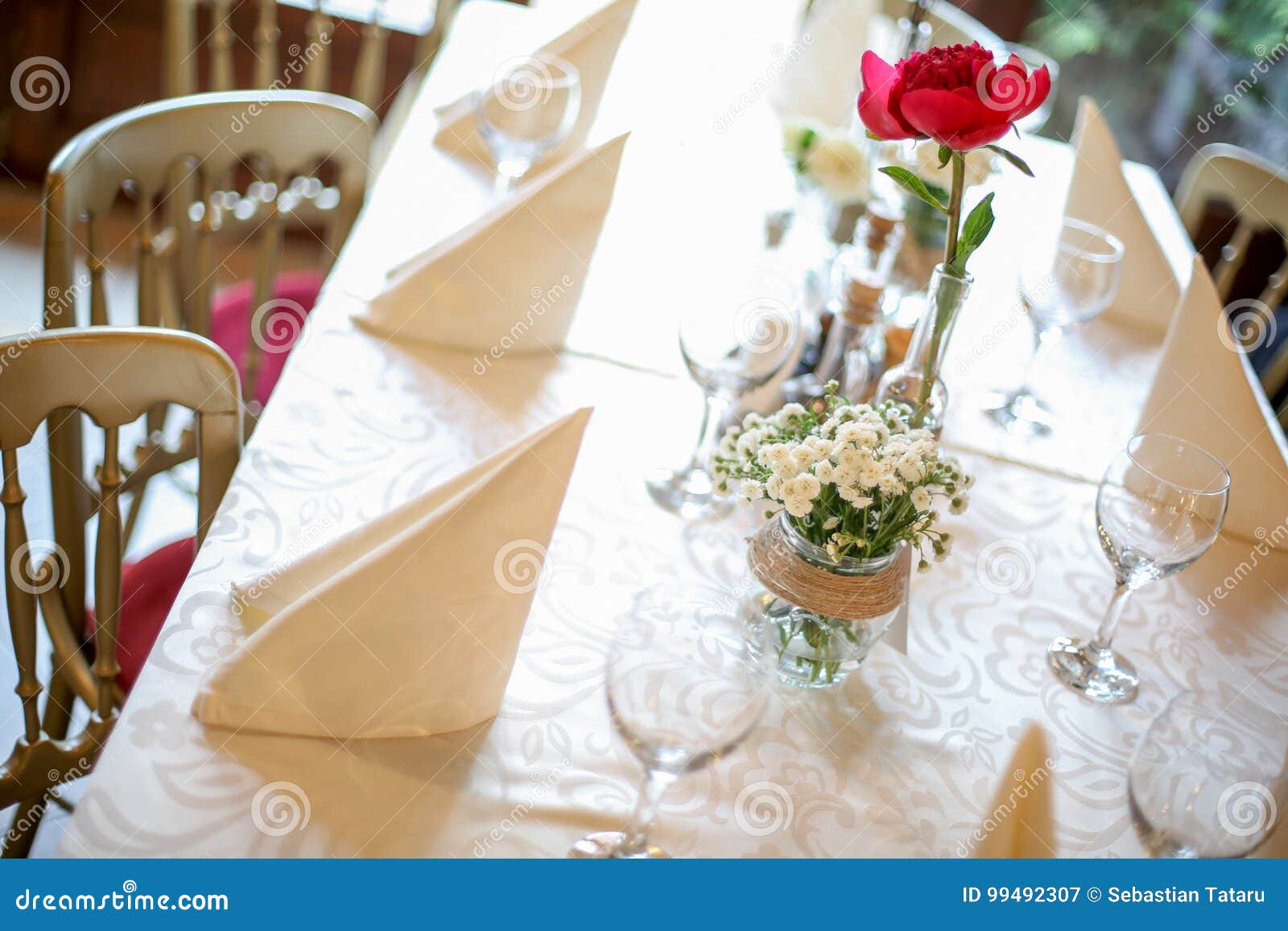 Wedding Decoration Table with Rose Stock Image - Image of interior ...