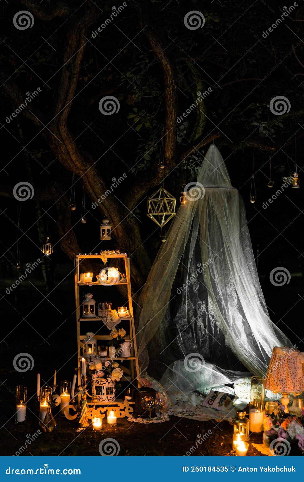 Wedding Decorations at Night Stock Image - Image of design, restaurant ...