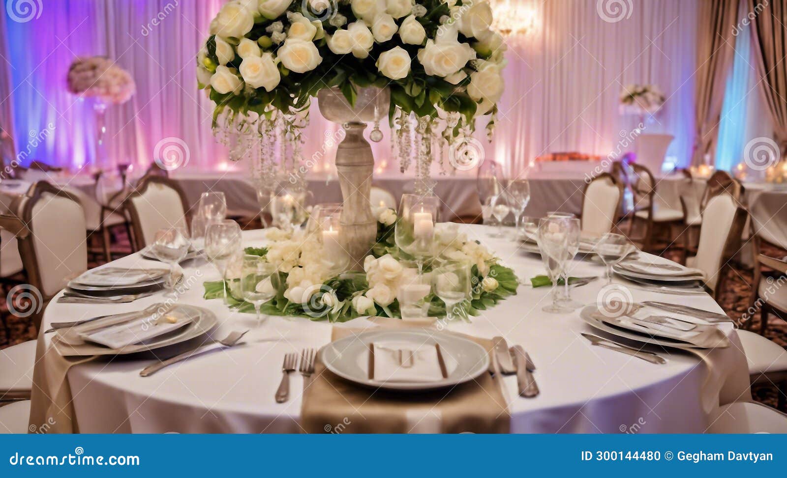 Wedding Designed Table Setting, Wedding Scene, Wedding Table, Bright ...